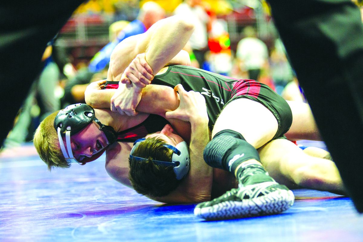 Bringing Home the Hardware! Raider wrestlers finish top 10 at State ...