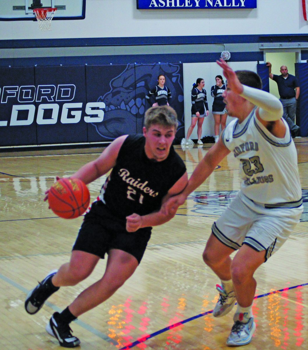 Raiders split POI hoop games – Mount Ayr Record News