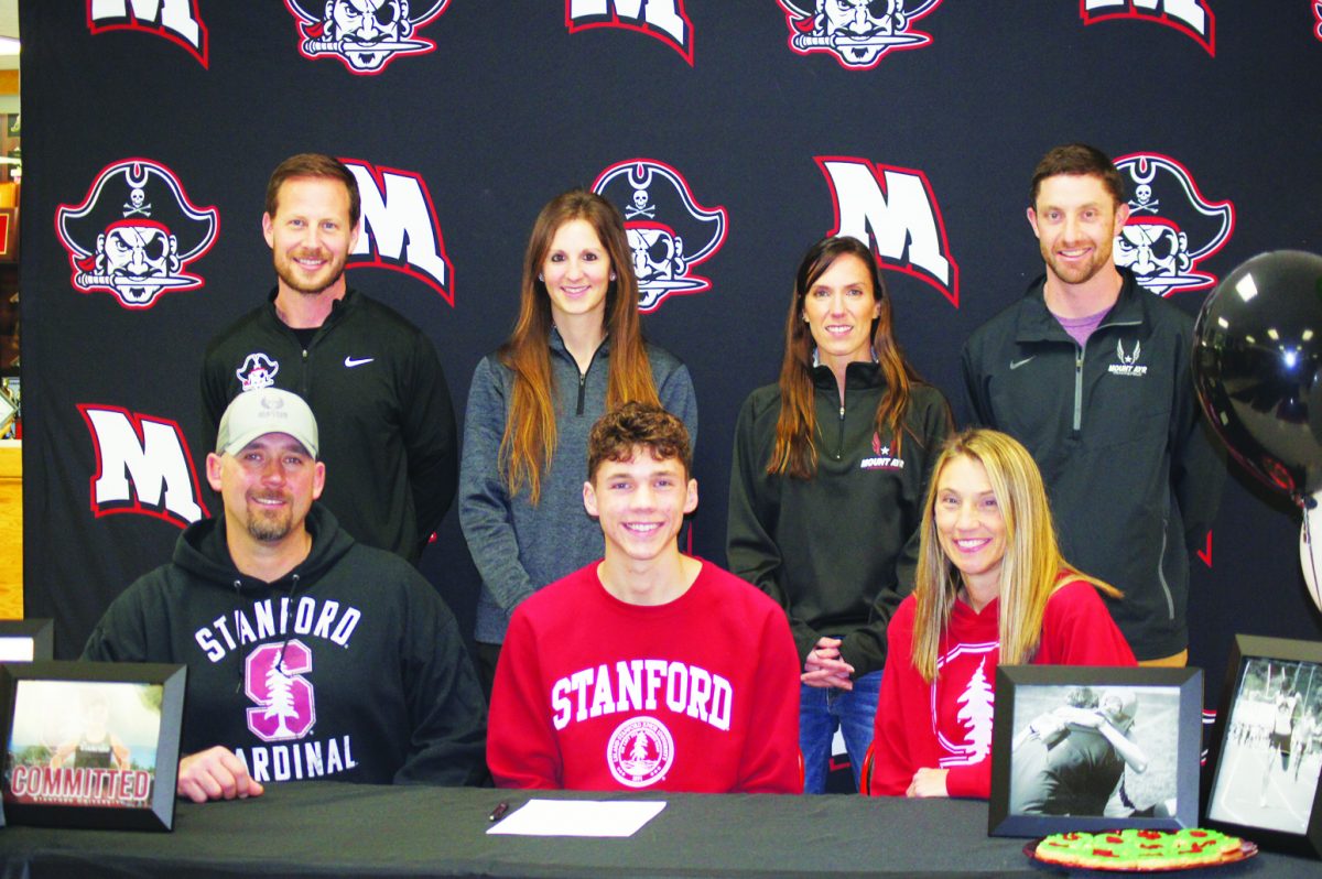 Reynolds to take talents to Stanford – Mount Ayr Record News