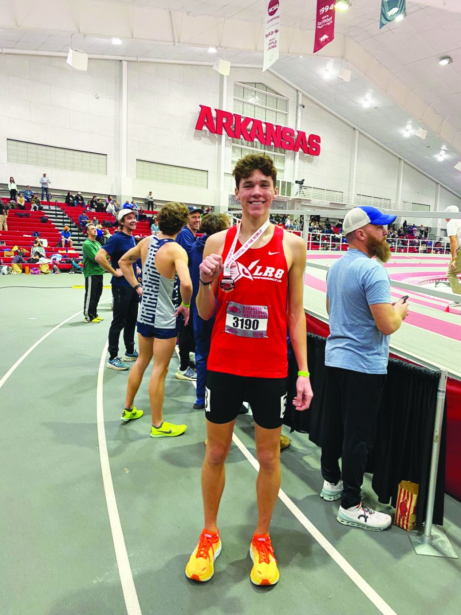 Reynolds shines at Arkansas invite – Mount Ayr Record News