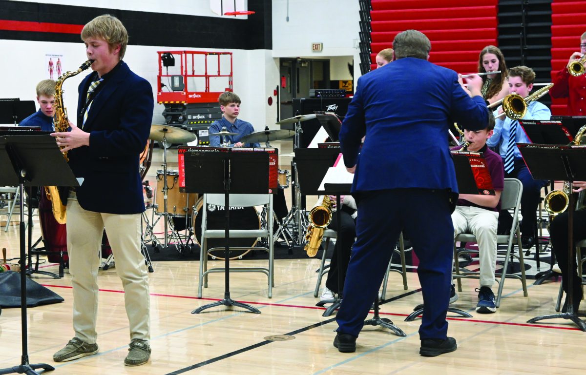 Merrill Perry Band and Vocal Concert – Mount Ayr Record News