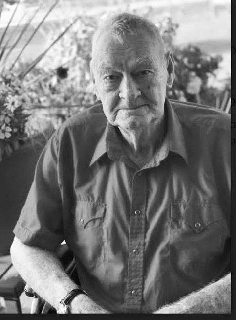 Lloyd Ray Johnson – Mount Ayr Record News